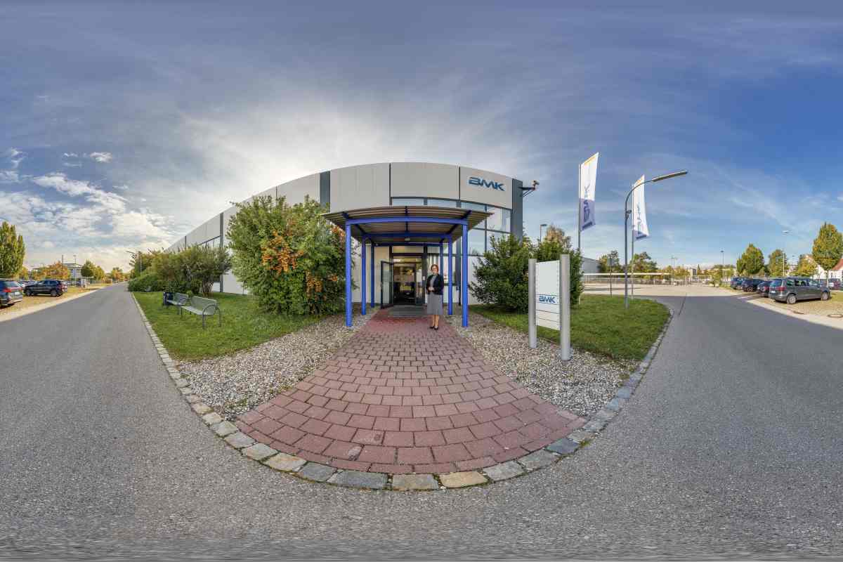 Electronics Manufacturing Services - BMK