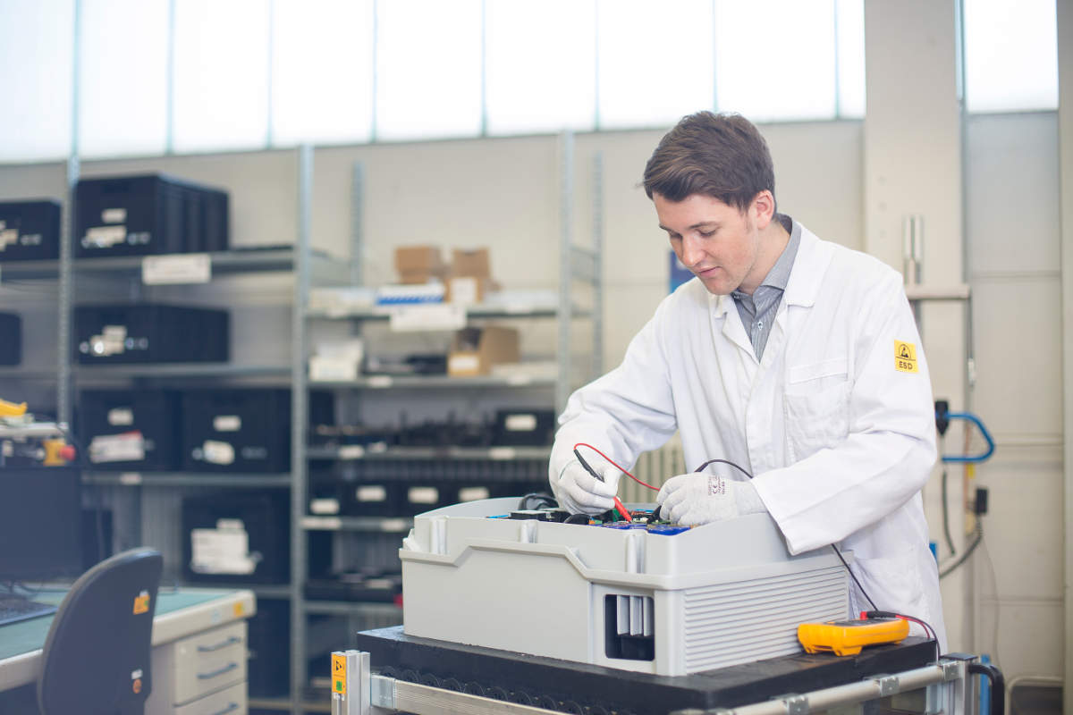 Electronics repair services - BMK